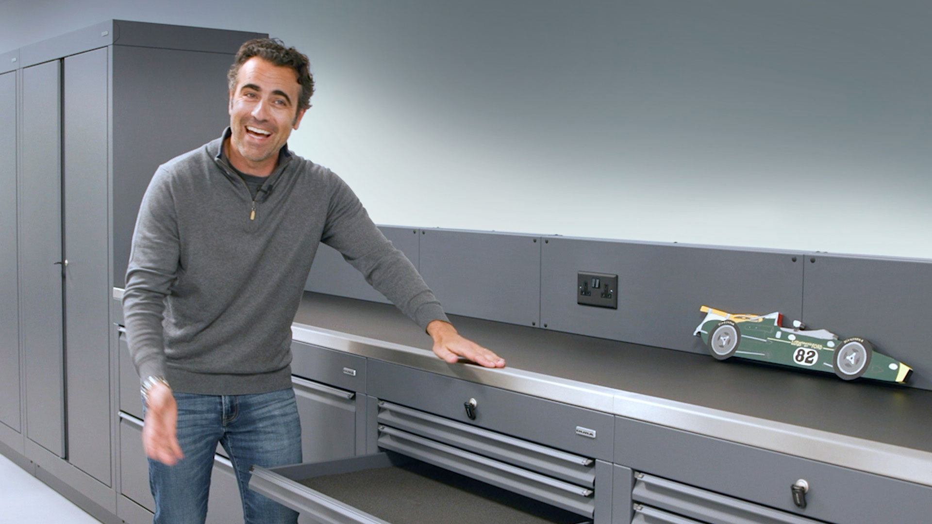 Creating Dario Franchitti's Dream Garage